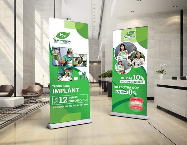 Standee là gì? Các kích thước standee chuẩn hiện nay 2025